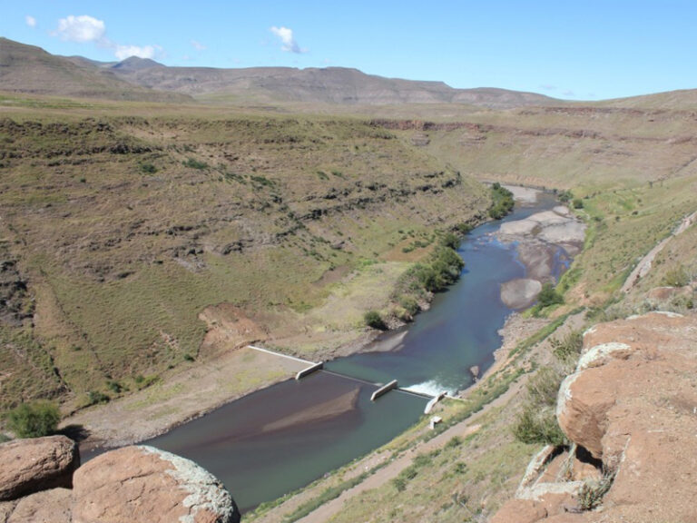 Environmental Water Requirements of the Senqu River: Lesotho Highlands ...